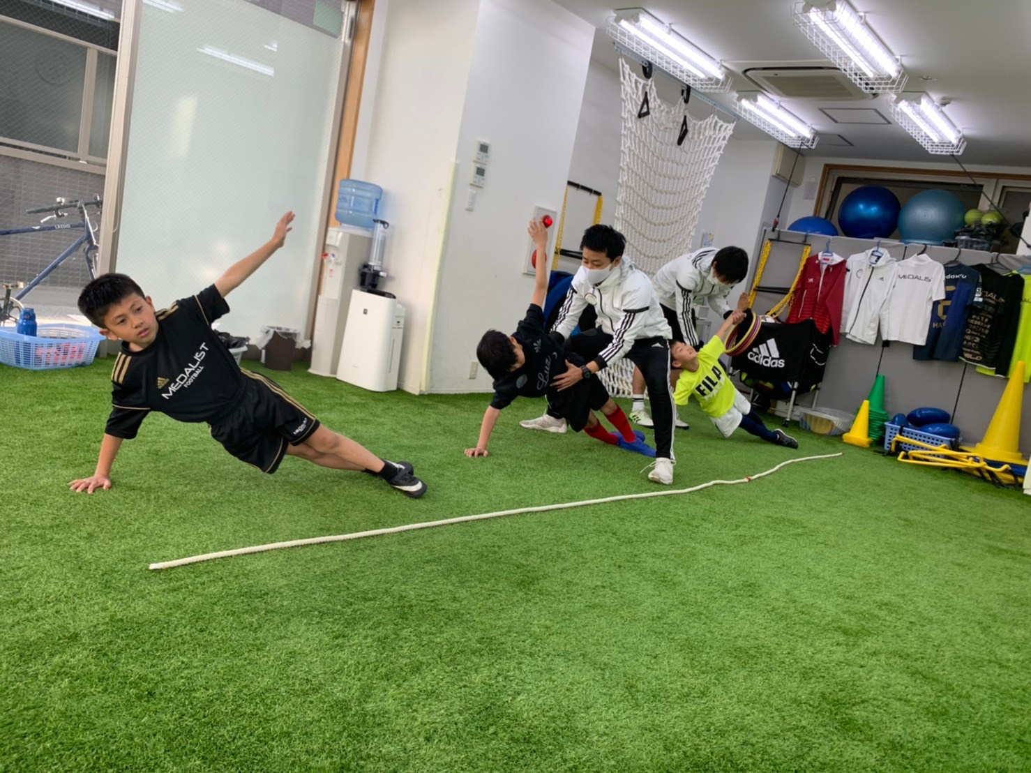 フィットネスコース（一般・女性・ミドル・シニア向け） | MEDALIST ｜CSAQトレーニングスタジオ